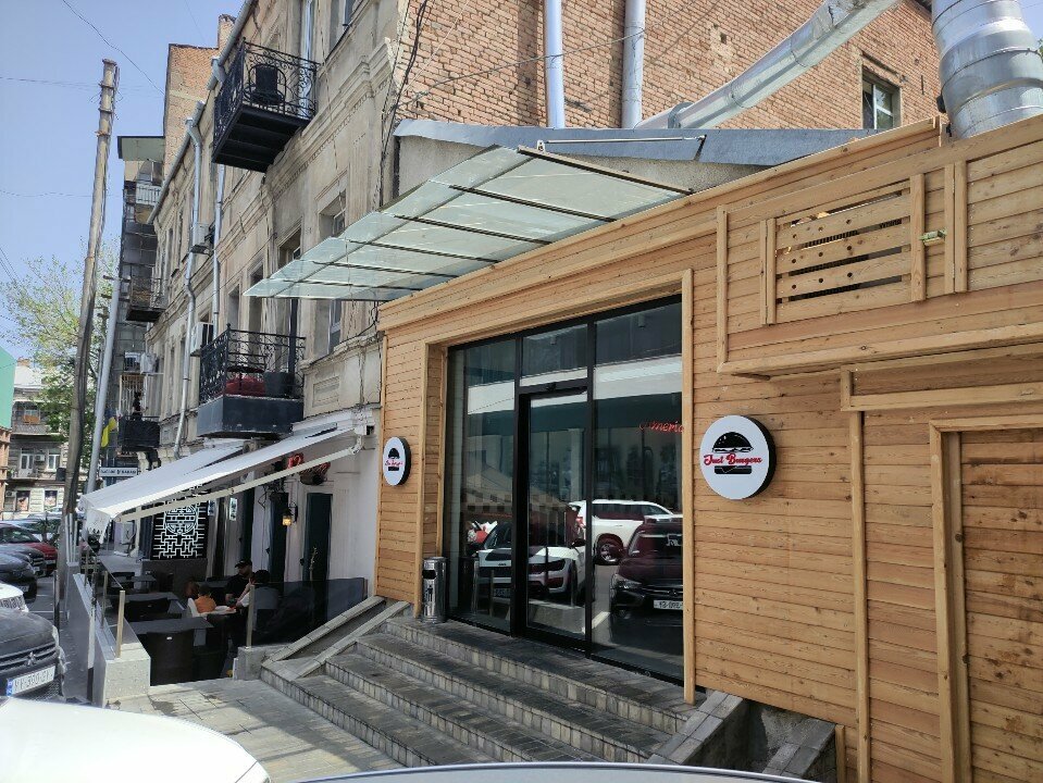 Kafe Just Burgers, Tiflis, foto