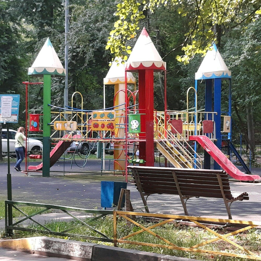 Oyun alanı Playground, Moskova, foto
