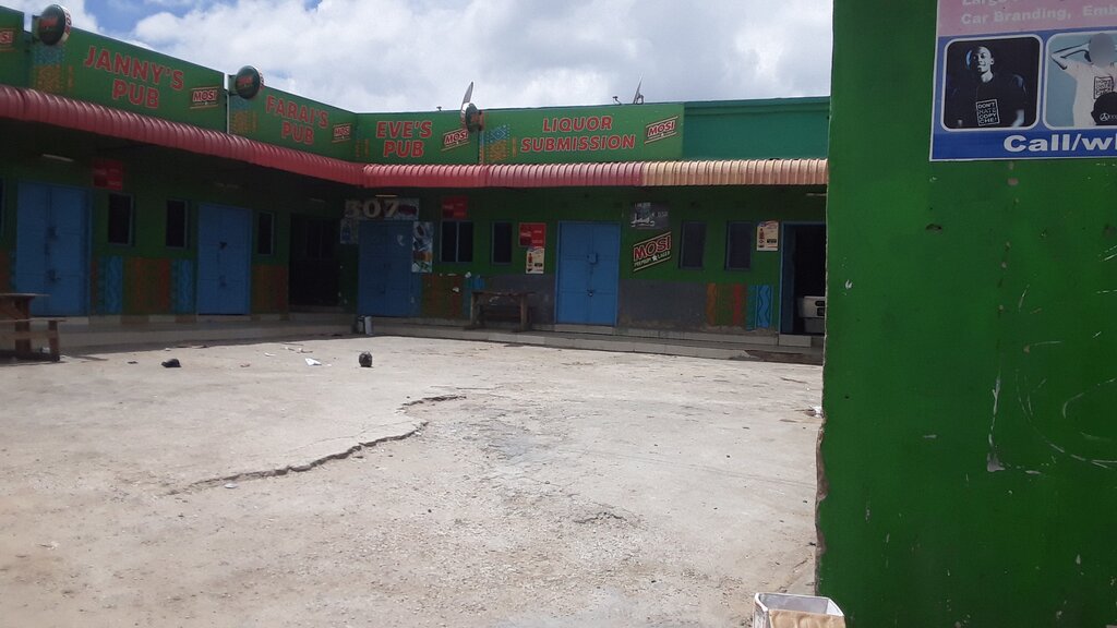 Alkollü içecekler Liquor Submission, Lusaka, foto