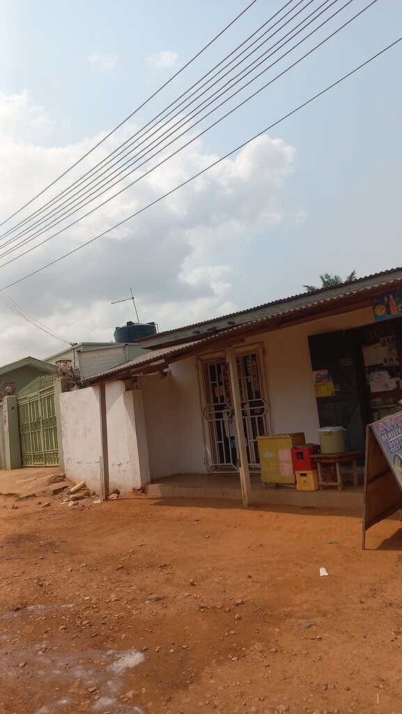 Eczaneler Isabella Daisie, Akra, foto