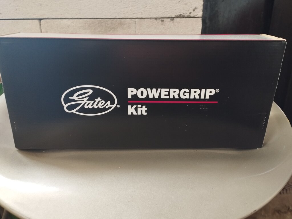 Otomobil yedek parçaları Formula ST, Moskova, foto