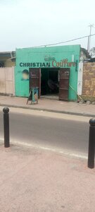 Christian coiffure (Brazzaville, Commune de Moungali, Rue Dougou), güzellik salonu  Brazzaville'den