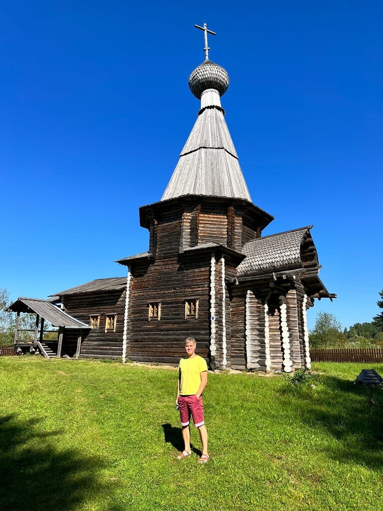 Ortodoks kiliseleri Tserkov Bogoyavleniya Gospodnya v Ferapontovom-Belozerskom Bogoroditse-Rozhdestvenskom monastyre, Vologodskaya oblastı, foto