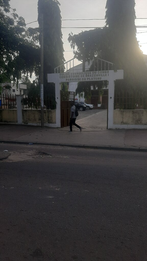 Dini dernekler Eglise Évangélique Du Congo, Brazzaville, foto