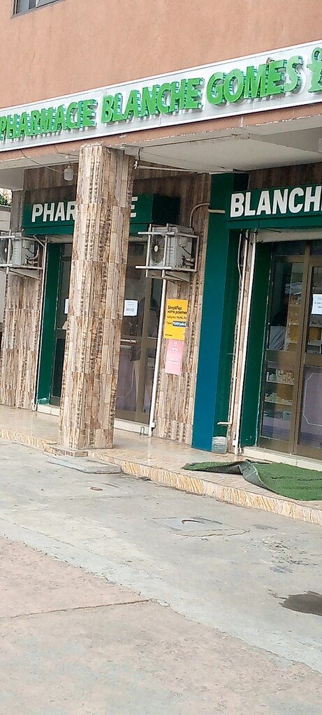 Eczaneler Pharmacie Blanche Gomez, Brazzaville, foto