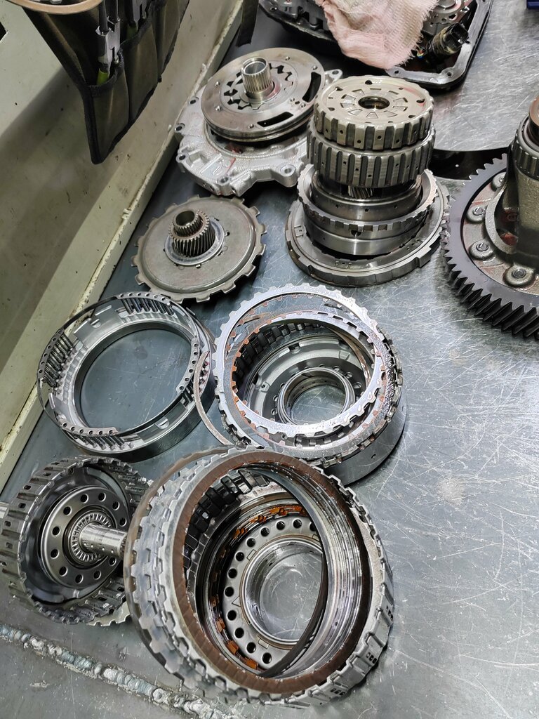 Otomatik şanzıman tamiri AvtoTransMaster, Novosibirsk, foto