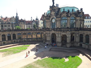 Dresdner Zwinger (Saxony, Stadt Dresden), turistik yerler  Dresden'den