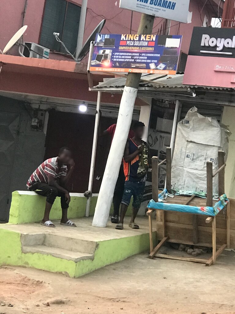 Alternatif tıp merkezleri King Ken Peca Solution, Akra, foto