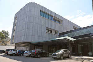 Mediker Hospital International (Ázerbaev kóshesi No:67, Taýly qyrat shaǵyn aýdany, Almaty), tıp merkezleri ve klinikler  Almatı'dan