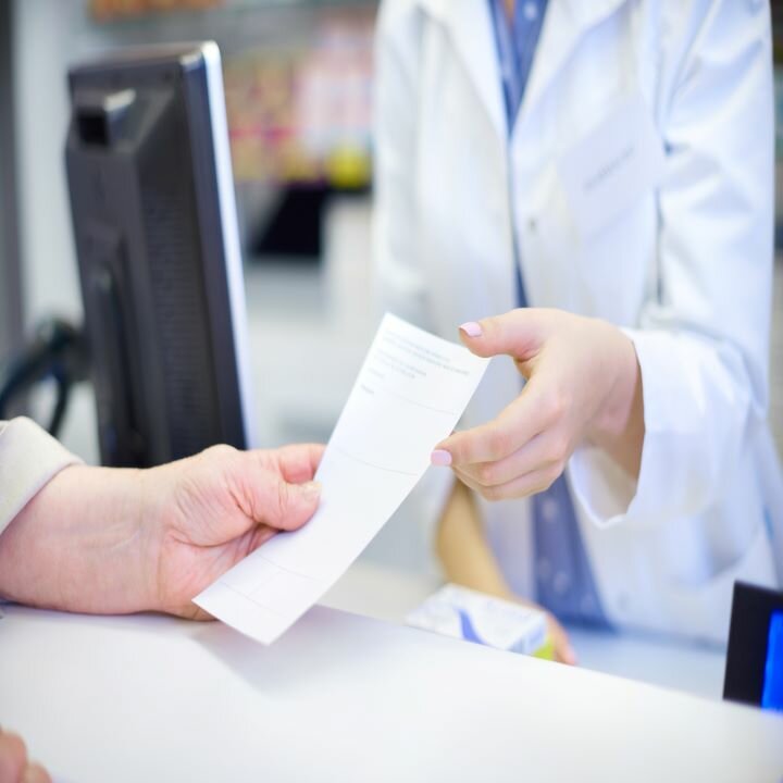i̇laç firmaları Farmacia Lista, , foto