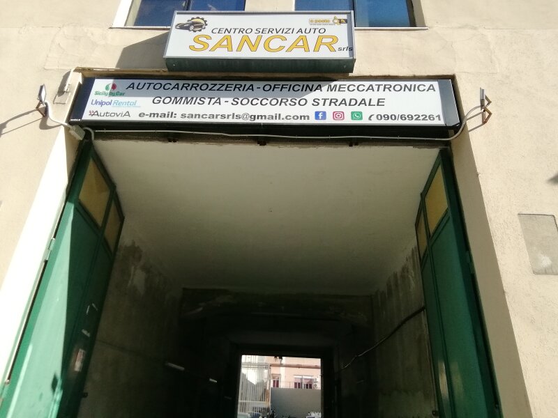 Jant ve lastikçiler Centro Servizi Auto Sancar - Autocarrozzeria Meccatronica Soccorso Stradale, Messina, foto