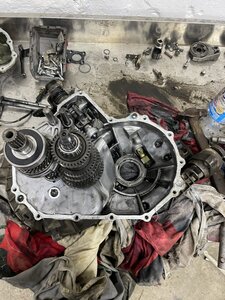 Workshop 911 (Priovrazhnaya ulitsa No:23), otomobil servisi  Kaşira'dan