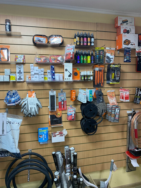 Otomobil yedek parçaları Autoshop, Bologoe, foto