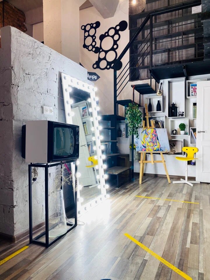 Güzellik merkezi ekipmanları School of Aestheticians Expert, Moskova, foto