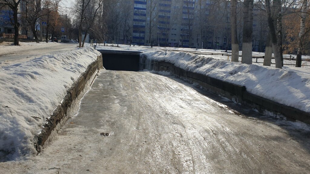 Garajlar ГСК Ветерок-2, Ulyanovsk, foto