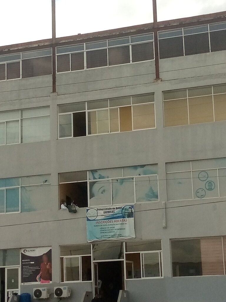 Üniversiteler Universidade de Belas, Loanda, foto