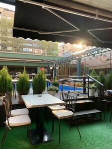 Кафе (Kraljice Marije Street No:1B), kahve dükkanları  Belgrad'dan