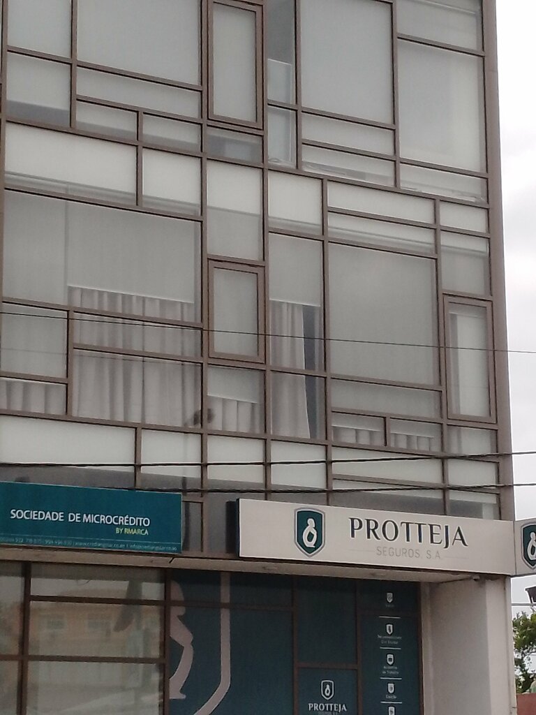 Telekomünikasyon firmaları Telbanda Telecomunicações e Prestação de serviços, Loanda, foto