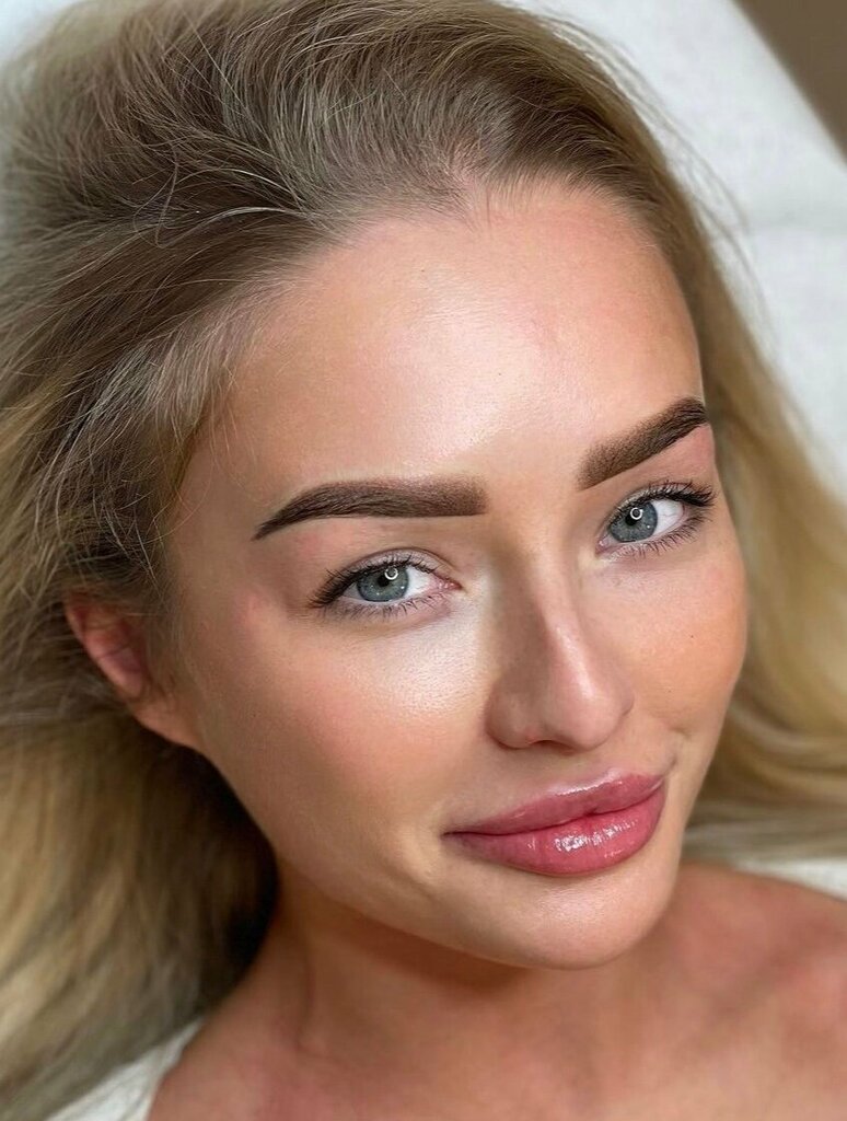 Kalıcı makyaj stüdyosu Aimeerim, Moskova, foto