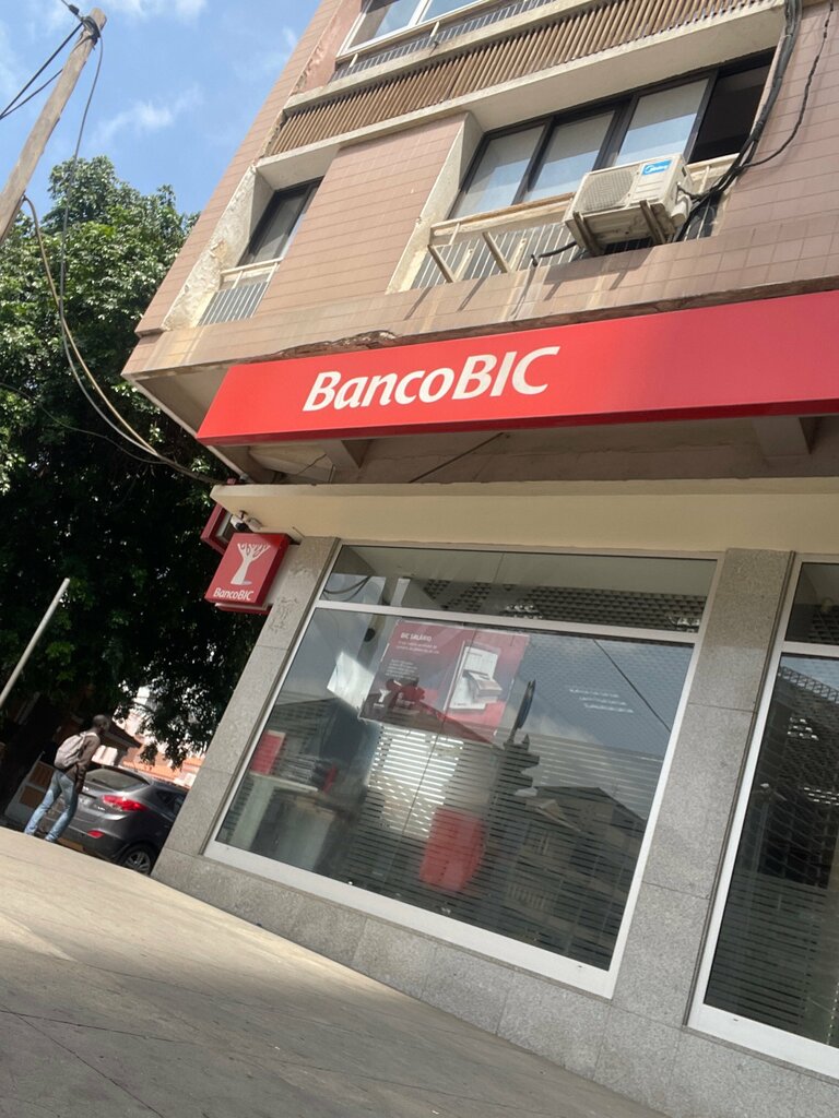 Banka Banco BIC, Loanda, foto