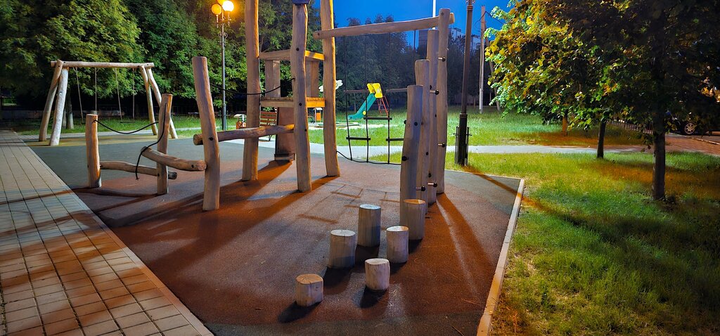 Oyun alanı Playground, Belgorod, foto