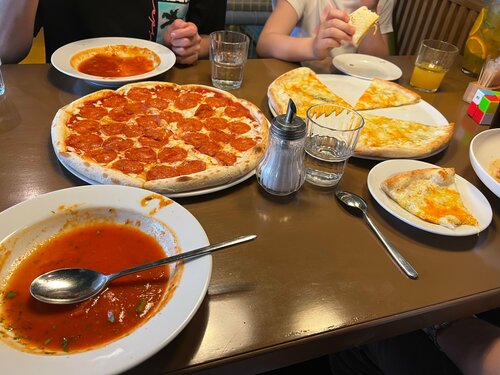 Mama Pizza 46