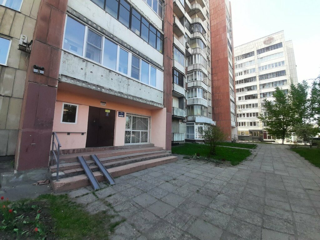 Bina, site yönetimi TSZh Krasnoarmeysky 103, Barnaul, foto