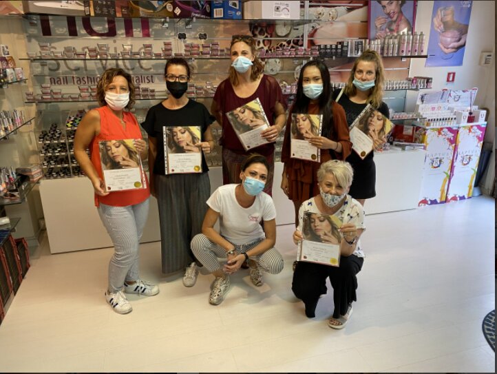 Kişisel gelişim merkezi Academy Crystal Nails Ab All Beauty, Floransa, foto