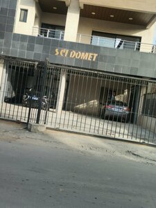 Sg Domet (Rue Kouame Bohoussou No:187, Marcory), otel  Abican'dan