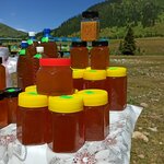 Belkin_med. Kg (K. Jakypov Street No:7, Karakol), bal ve arıcılık firmaları  Karakol'dan