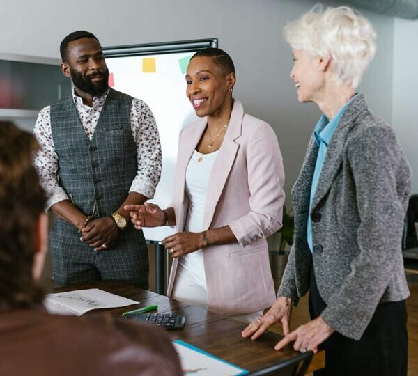 Uçak ve demiryolu biletleri Sky Wings Travel & Tourism, Dubai, foto