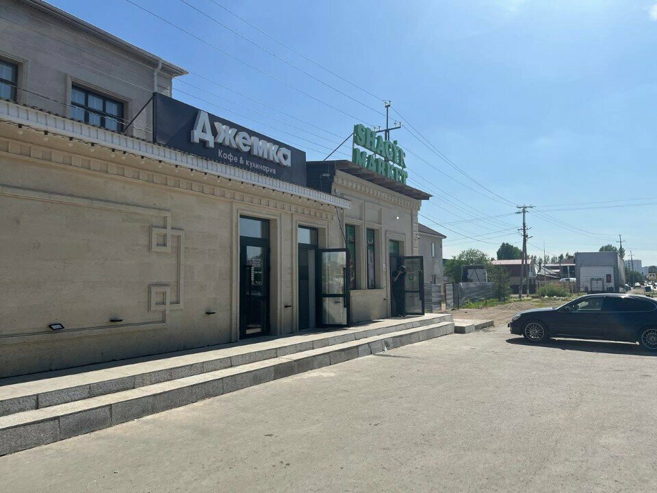 Market Shagyn market, Astana, foto