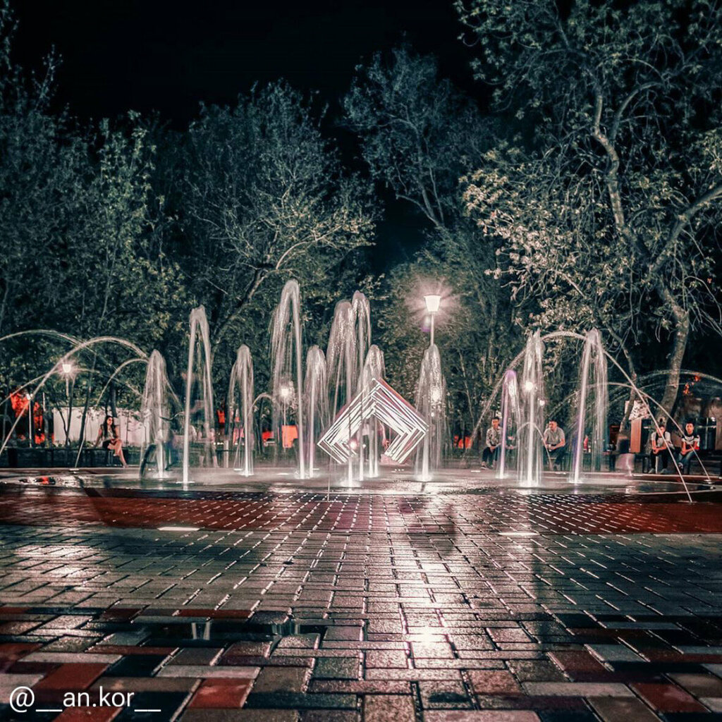 Çeşme Fountain, Budennovsk, foto