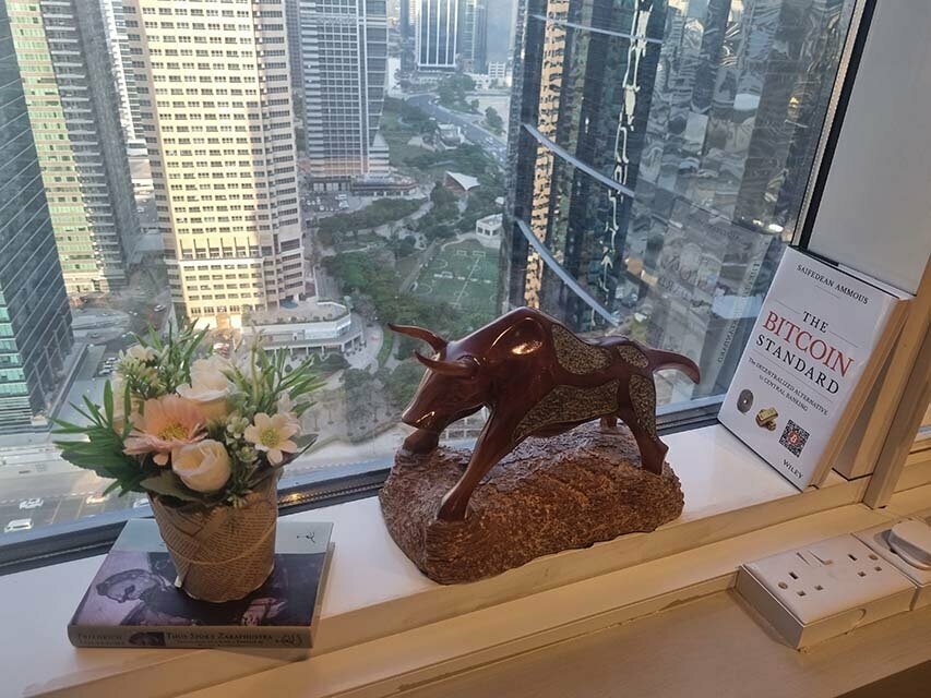Aracı şirketler CryptoForce, Dubai, foto