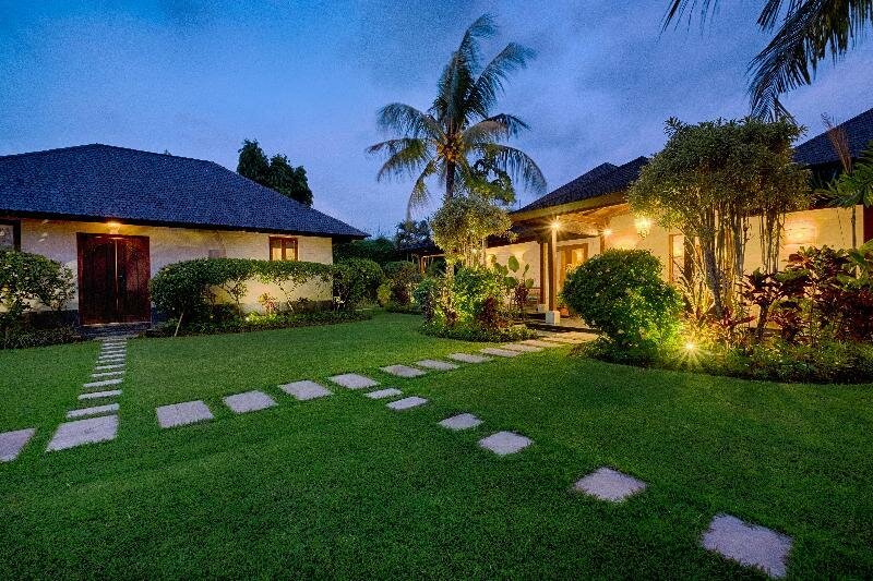 Otel Kutus Kutus Ketewel Villa, Bali, foto