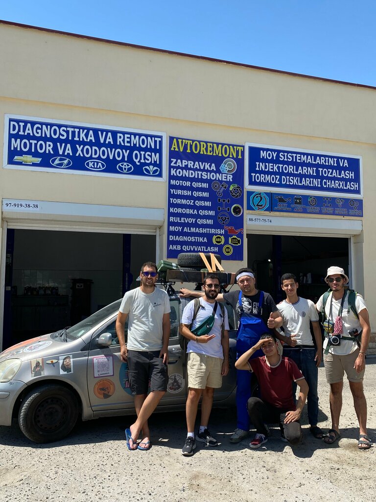 Otomobil servisi Auto Server, Semerkant, foto