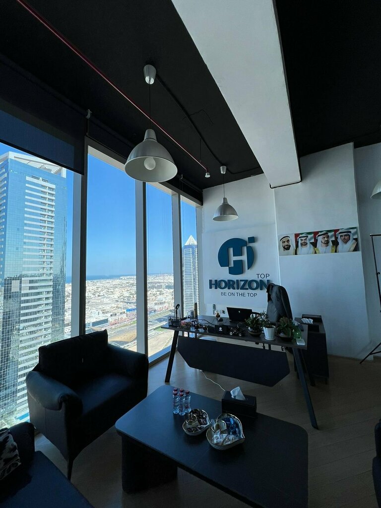 i̇nternet pazarlama şirketi Horizon Top, Dubai, foto
