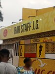 Bar staff J. G (Luanda Province, Municipality of Luanda, Madeira), büyük mağazalar  Loanda'dan