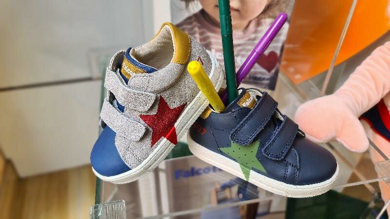 Ayakkabı malzemeleri Happy Feet Calzature per Bambini e Ragazzi, Roma, foto