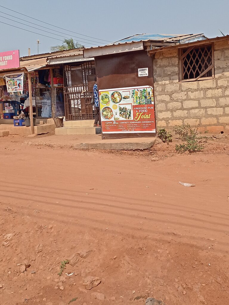 Bar Freedom, Dünya, foto
