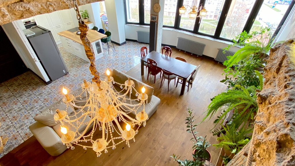 Kısa süreli konaklama ApartMari Шикарный 4-комнатный люкс с панорамным видом на город, Kaliningrad, foto