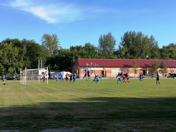 Stadyum Нефтяник, Samarskaya oblastı, foto