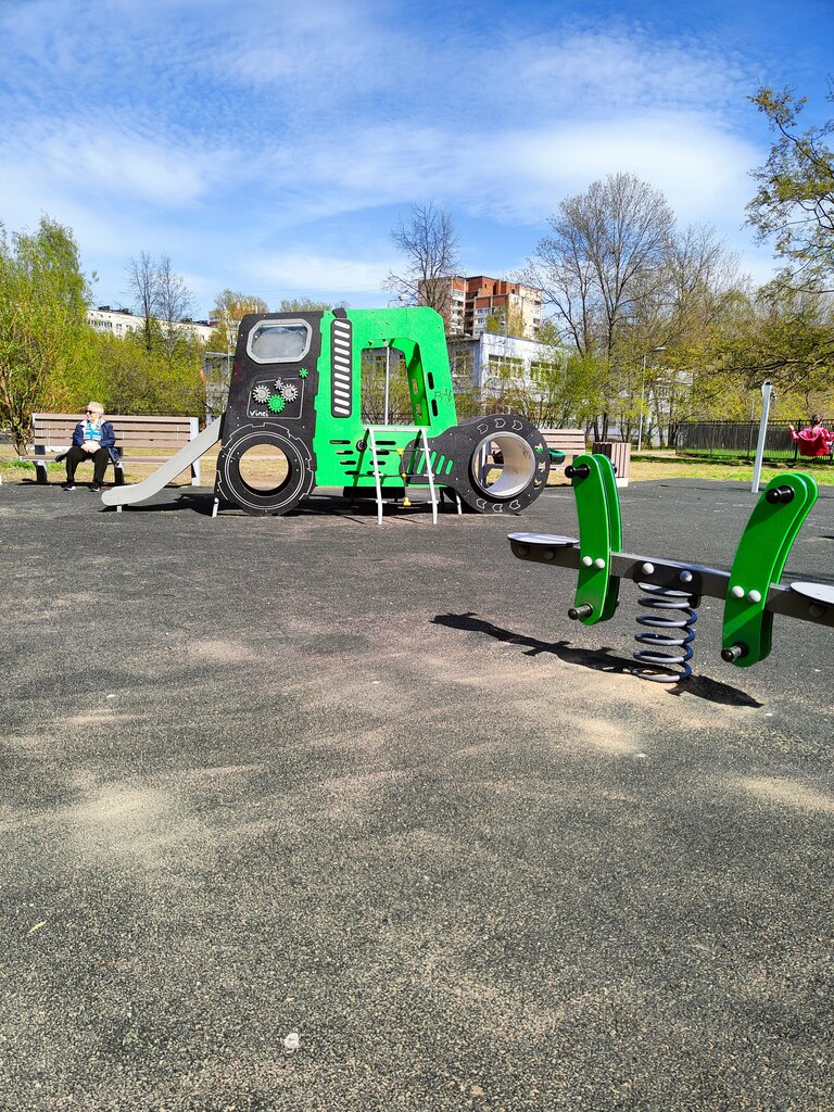 Oyun alanı Playground, Saint‑Petersburg, foto