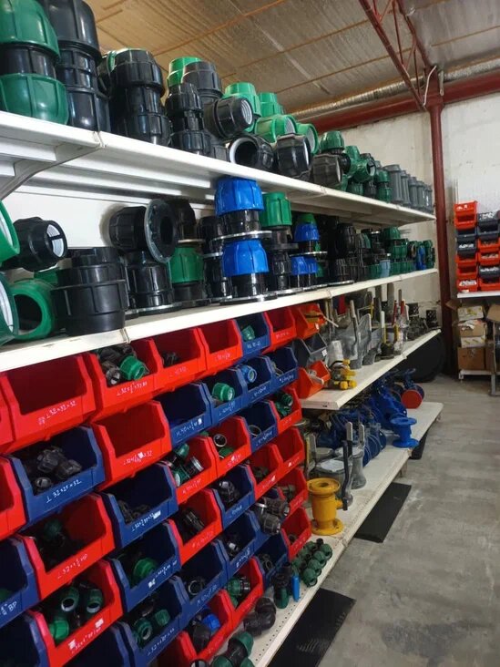 Su tesisatı ekipmanları Kubangidrosnab, Krasnodarski krayı, foto