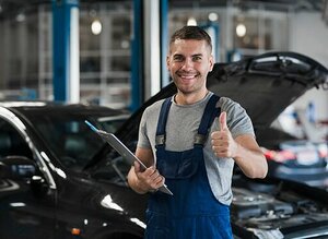Qasr Al Sharq Auto Electronic Repairing (30, 45 Street, Industrial Area 10, Al Senaiyat, Sharjah), otomobil servisi  Sharjah'tan