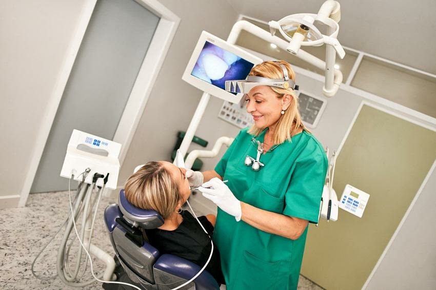 Özel ağız ve diş sağlığı klinikleri ve muayenehaneleri Dr. Saida Muradic, Feldkirch, foto