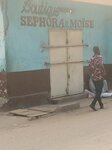 Boutique Sephora et Moïse (Brazzaville, Commune de Poto-Poto, Bandas Rue), çorap ve külotlu çorap mağazaları  Brazzaville'den
