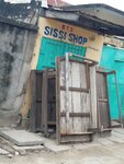 Ets Sisi Shop (Brazzaville, Commune de Poto-Poto, Rue Banziris), tapu ve kadastro  Brazzaville'den