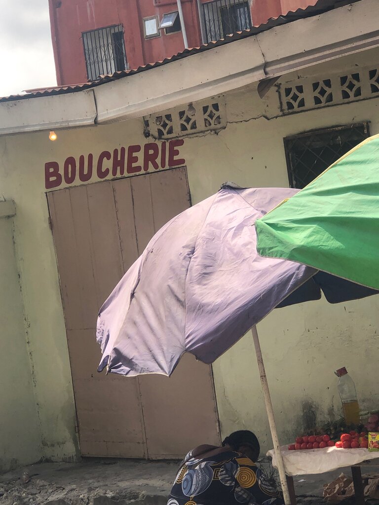 Kasap, şarküteri Boucherie, Brazzaville, foto