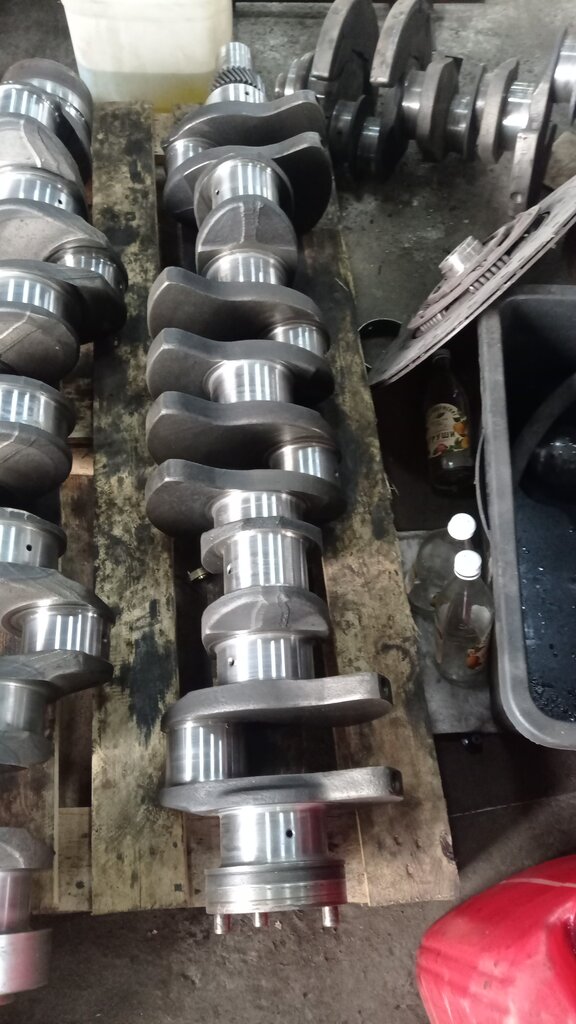 Çıkma yedek parça Служба авторазбора грузовых автомобилей, Rostovskaya oblastı, foto